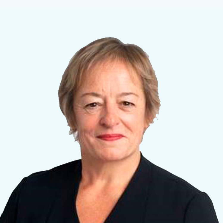 Pamela Ann Walkden | Shareholders and Investors | Santander Bank