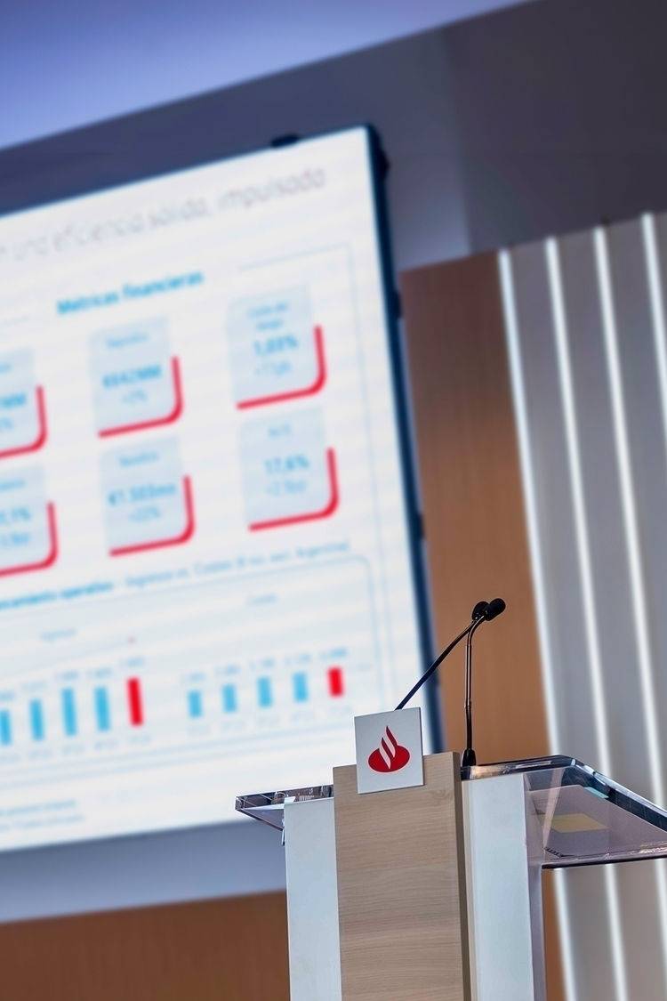 Shareholders and Investors | Santander Bank