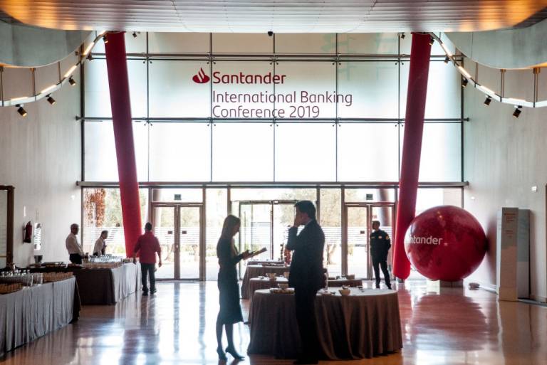 2019 Santander International Banking Conference | Santander Bank