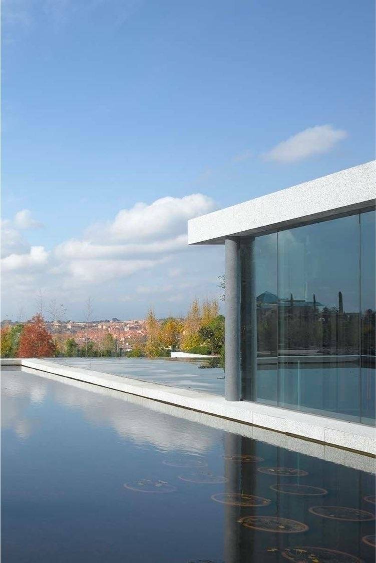 John Berrigan Biography | Santander International Banking Conference