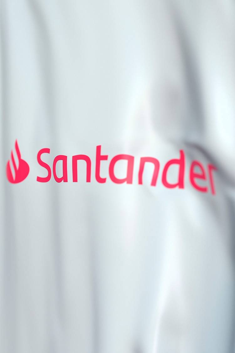 Banco Santander, one of the 100 most valuable brands in the world ...